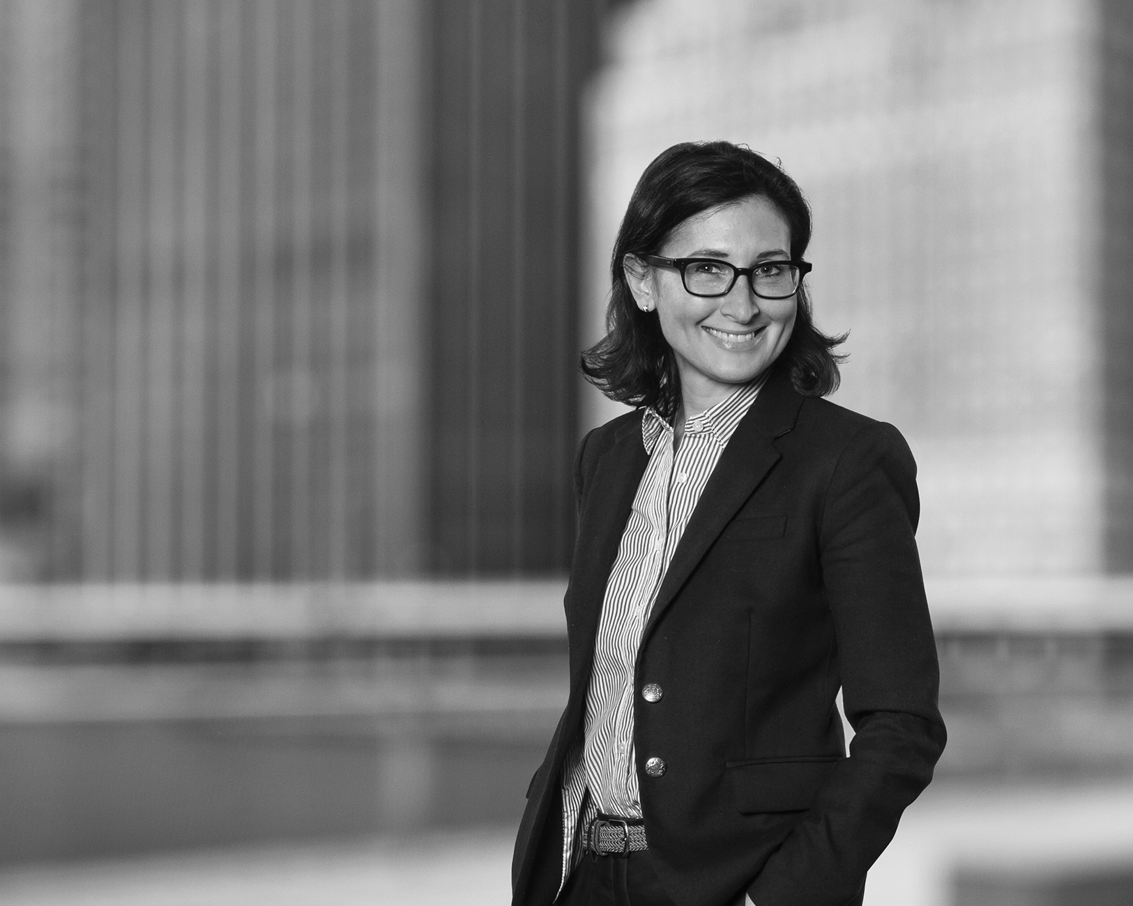 Elizabeth Oger-Gross | Partner | White & Case LLP
