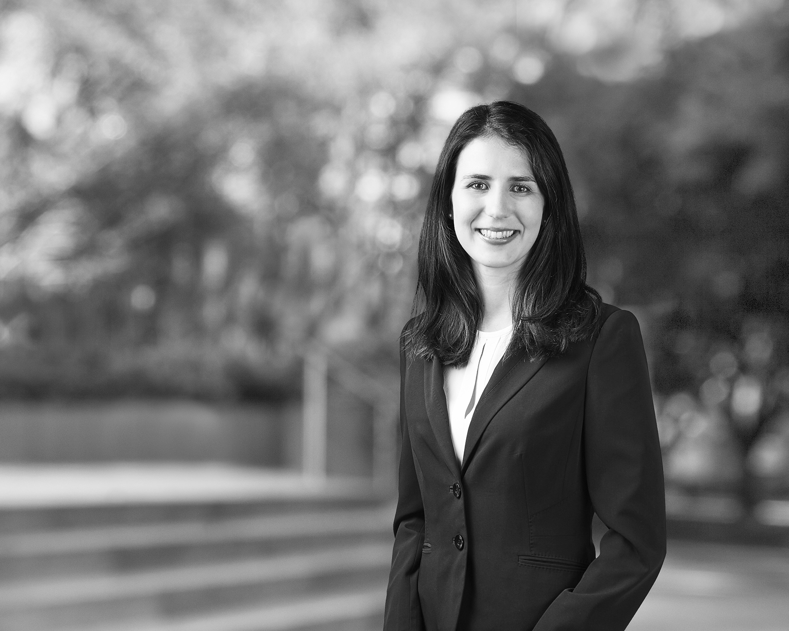 Samantha Sutton | White & Case LLP