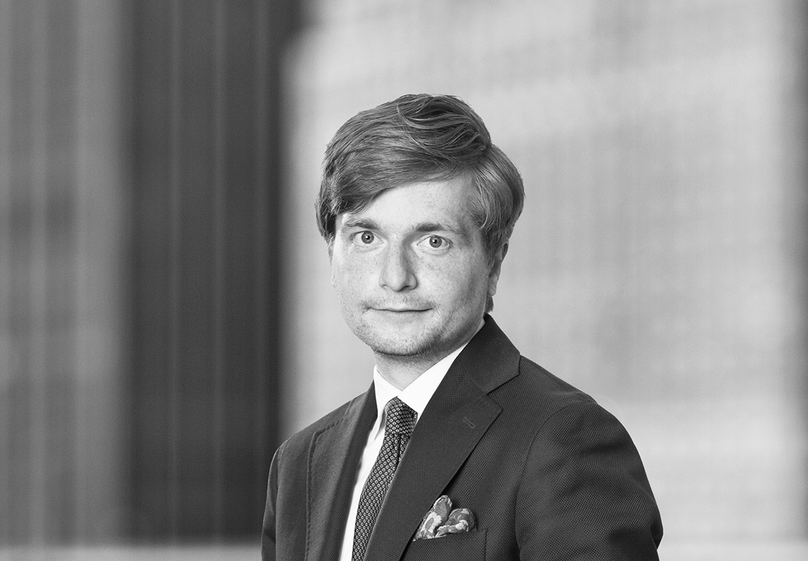 White & Case advises institutional investors on first fully merchant ...