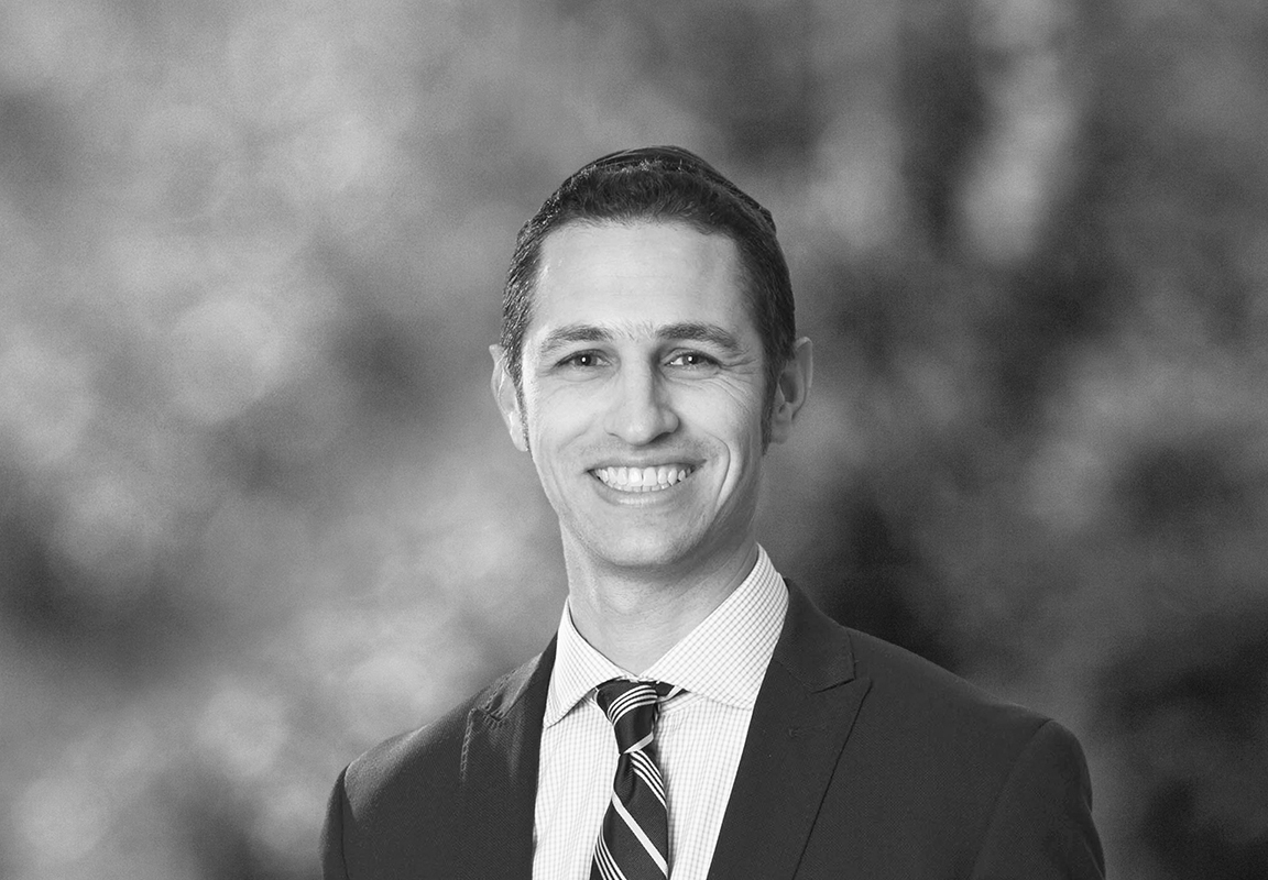 White & Case Advises Macquarie Infrastructure Corporation on US$2.685 ...