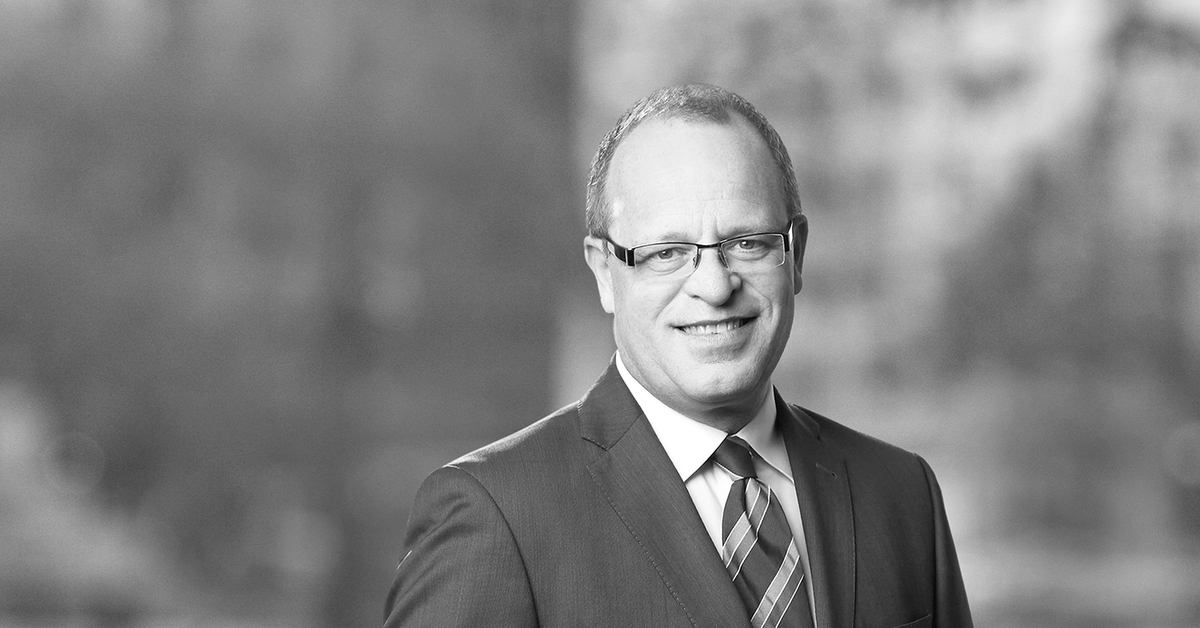 Dr. Martin Munz | Partner | White & Case LLP