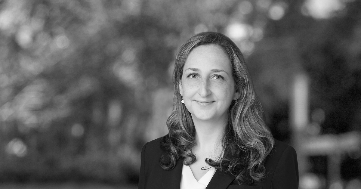 Elizabeth (Lisa) Feld | Partner | White & Case LLP