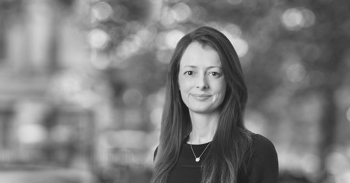 Kelly Gibson | Professional Support Counsel | White & Case LLP