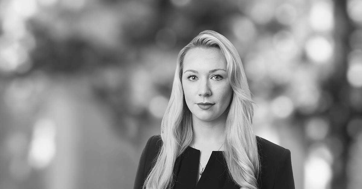 Emily Elliott | Associate | White & Case LLP