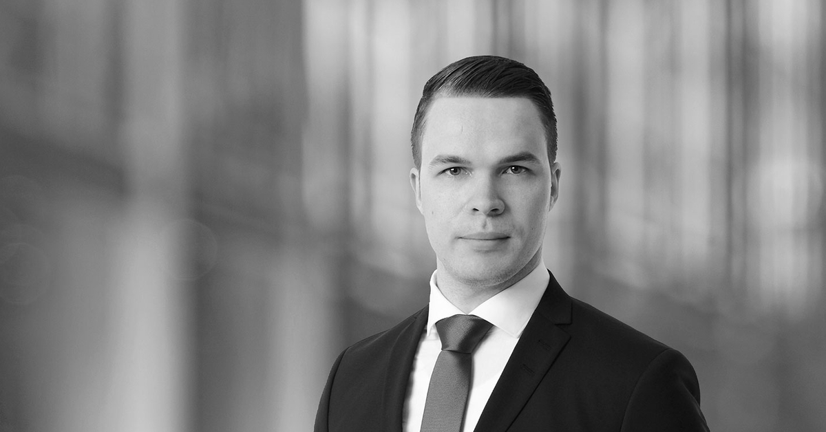 Martin Riederer | Associate | White & Case LLP