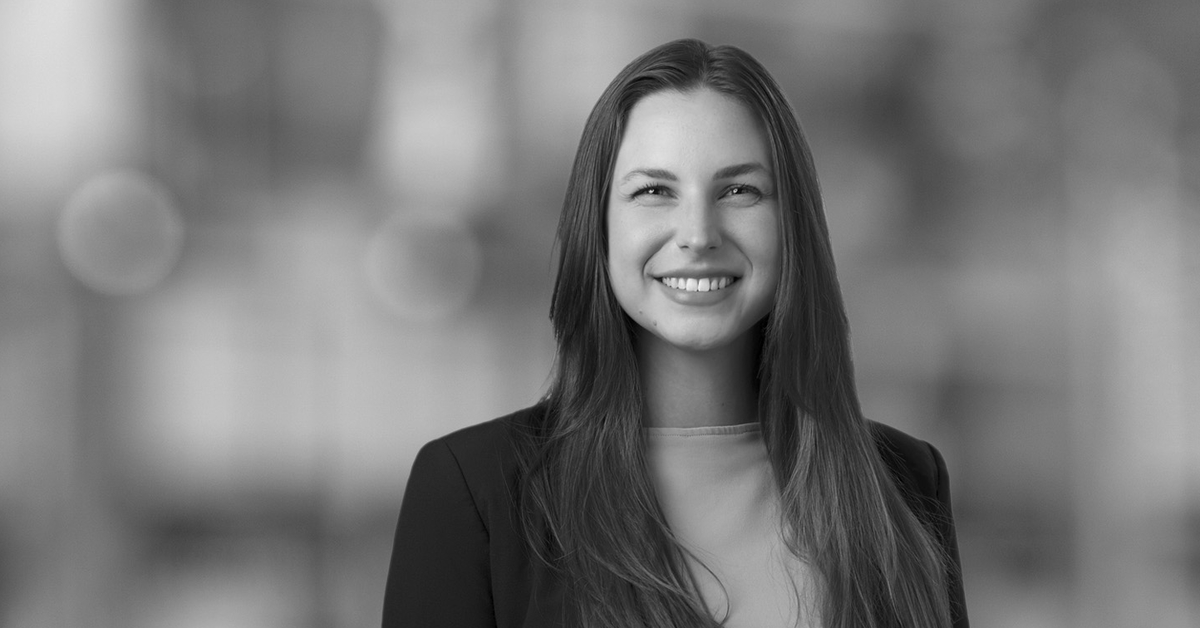 Caitlin Walczyk | Associate | White & Case LLP