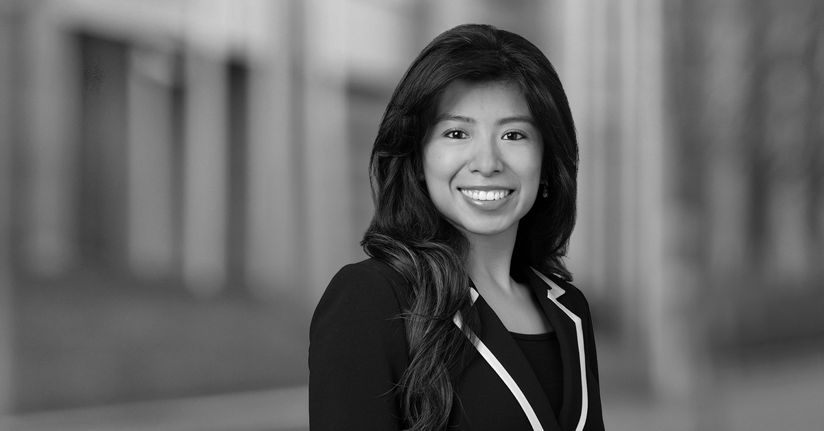 Elle Cotzomi | Associate | White & Case LLP