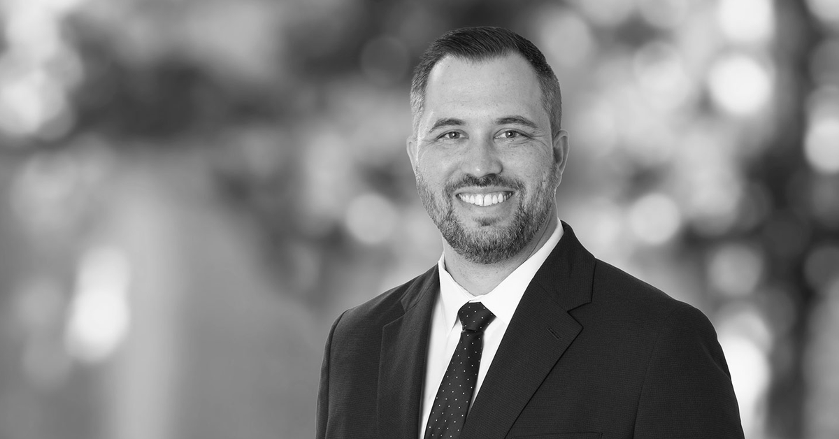 Zachary Dickens | Associate | White & Case LLP