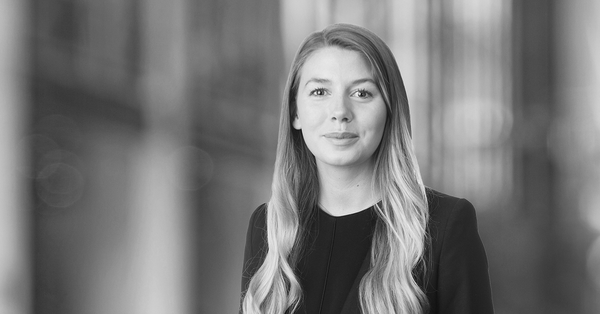 Elizabeth Hanson | Associate | White & Case LLP
