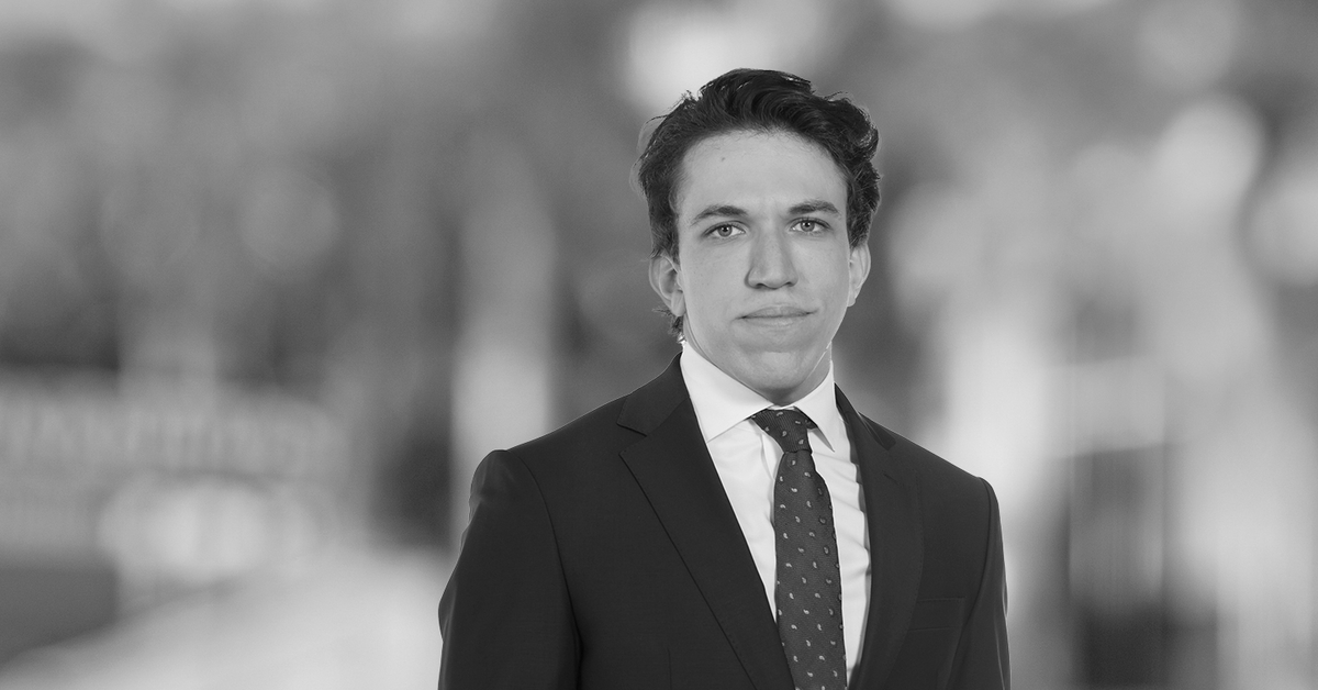 Selim Laroussi | Associate | White & Case LLP