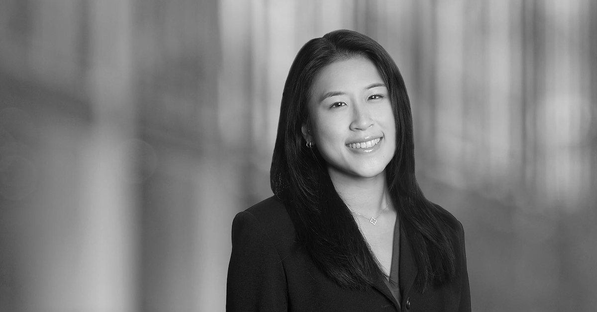 Claris Saw | Associate | White & Case LLP