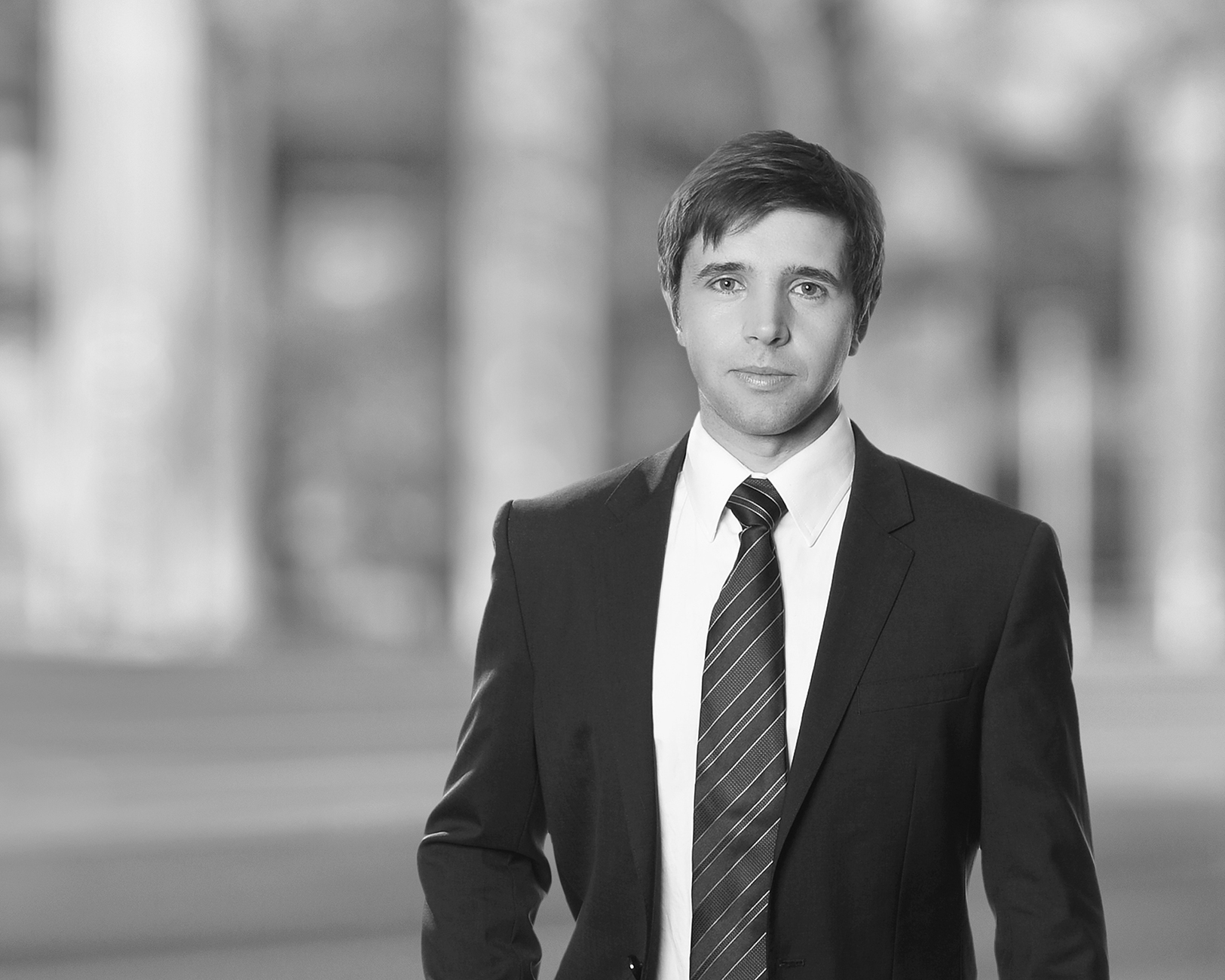 Roman Picherack | Partner | White & Case LLP