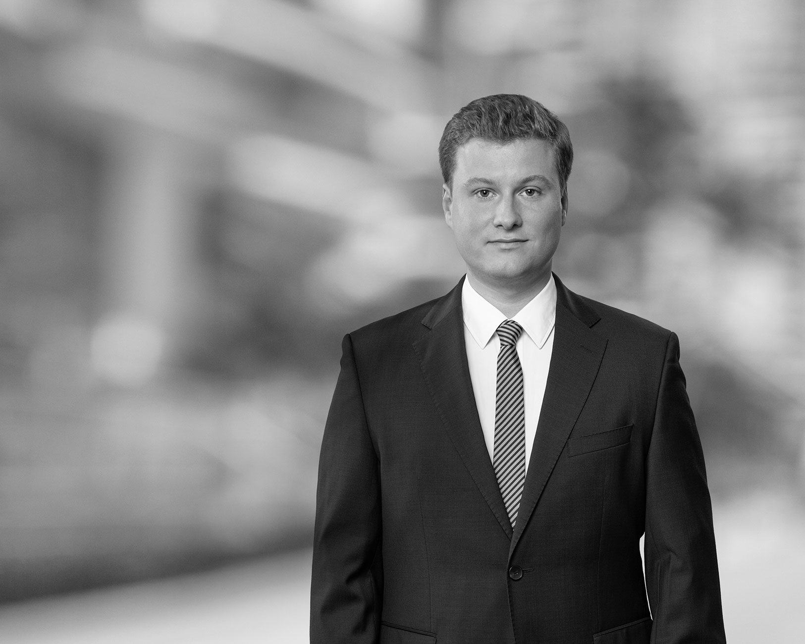 Robin Jackson | Associate | White & Case LLP