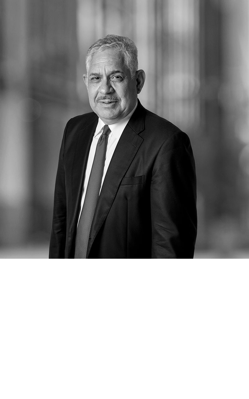 アーサー M. ミッチェル | White & Case LLP International Law Firm, Global Law ...